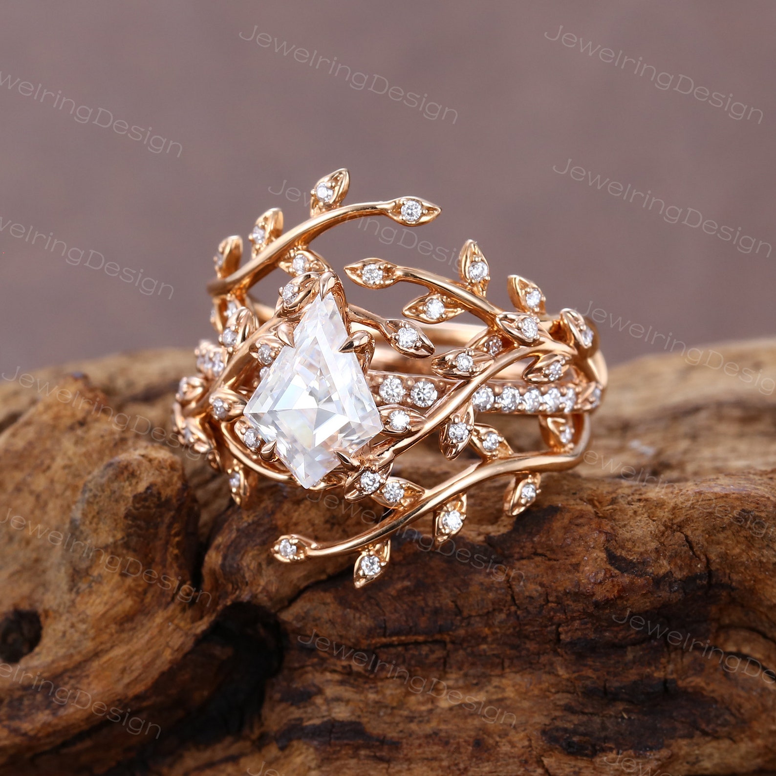 Unqique Kite Shaped Moissanite Engagement Ring Set Rose Gold Engagement ...