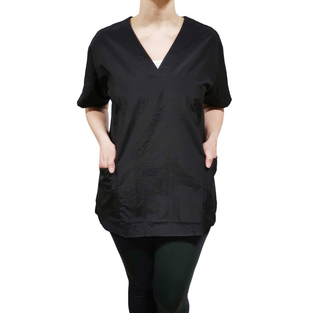 V-neck Scrub Top, Stylist Grooomer Smock With Custom Name Logo ...
