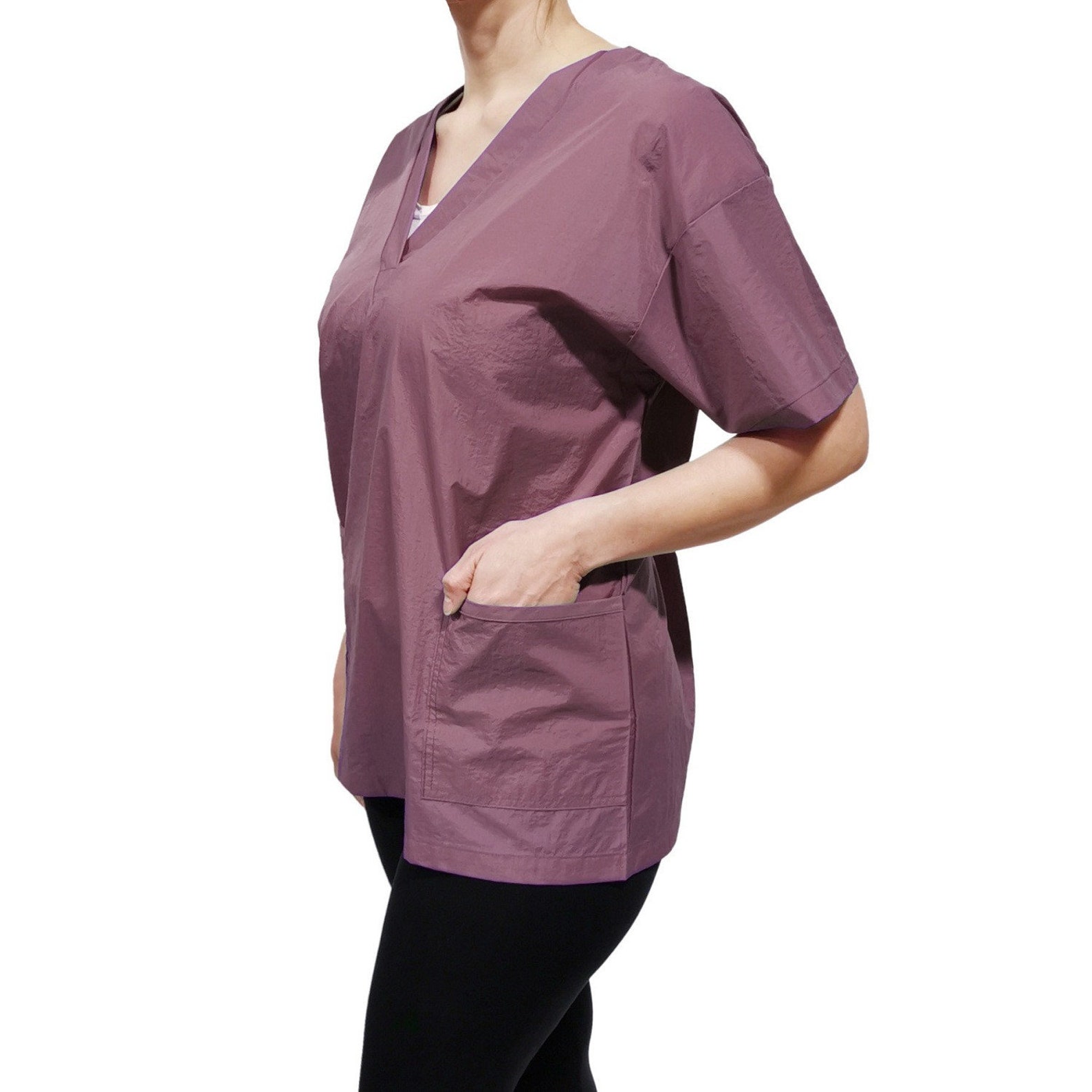 V-neck Scrub Top, Stylist Grooomer Smock With Custom Name Logo ...