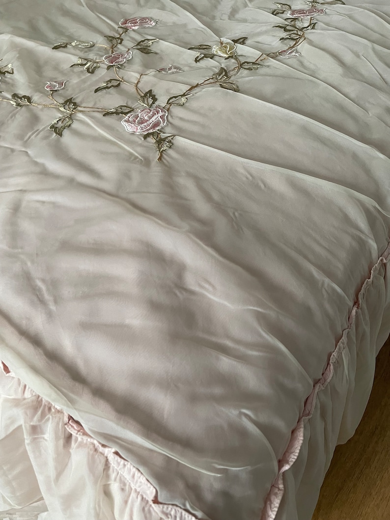 1950s Embroidered Coverlet| Vintage 50s Coverlet - Etsy