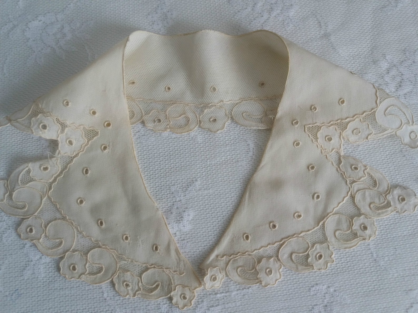 Antique Embroidered Silk & Tulle Collar | Reversible French Handmade ...