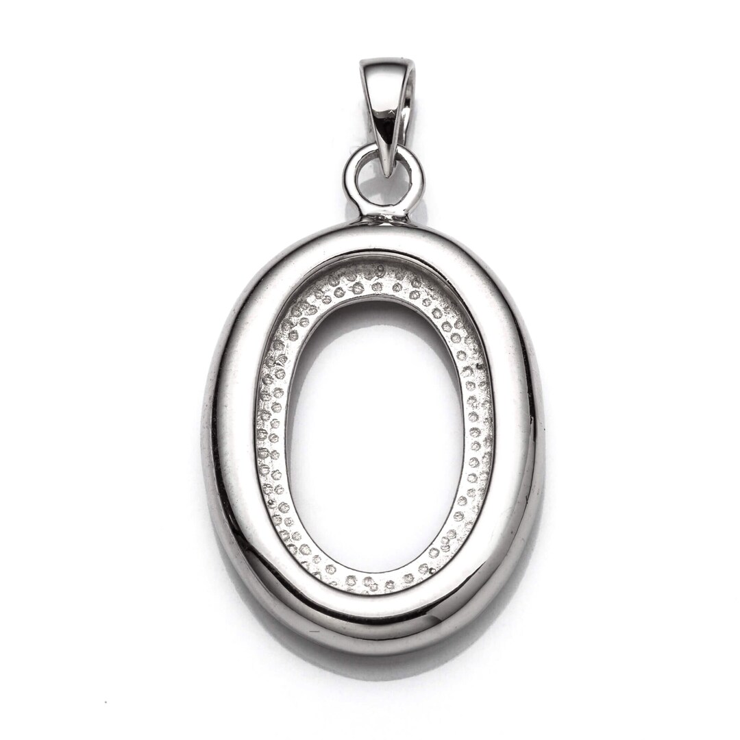 Oval Pendant With Oval Bezel Mounting and Bail in Sterling Silver ...