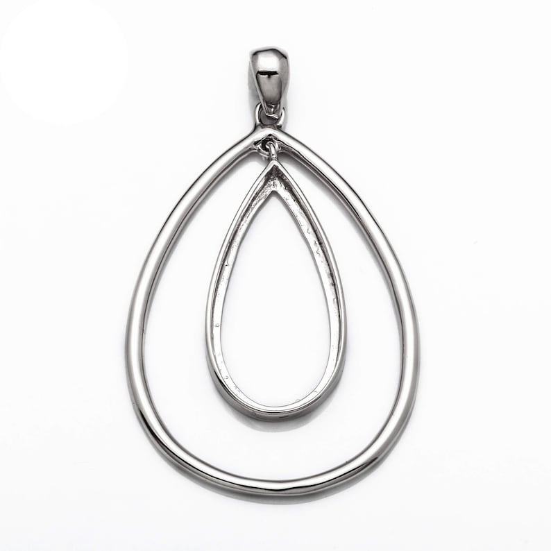 Pear Pendant With Pear Shape Bezel Mounting and Bail in Sterling Silver ...