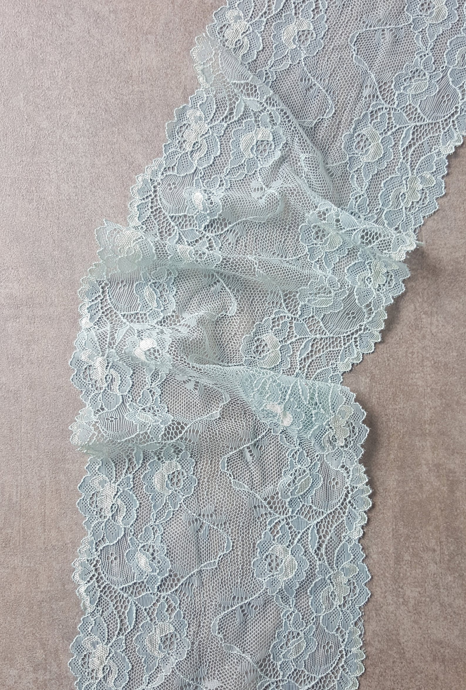 Mint Stretch Lace Trim Bra Making, Floral Elastic French Lace, Width 17 ...