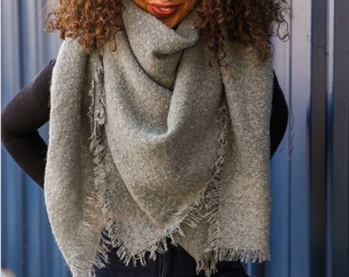 Gray Wedding Shawl Bridesmaid Gift Shawl Ivory Blanket - Etsy