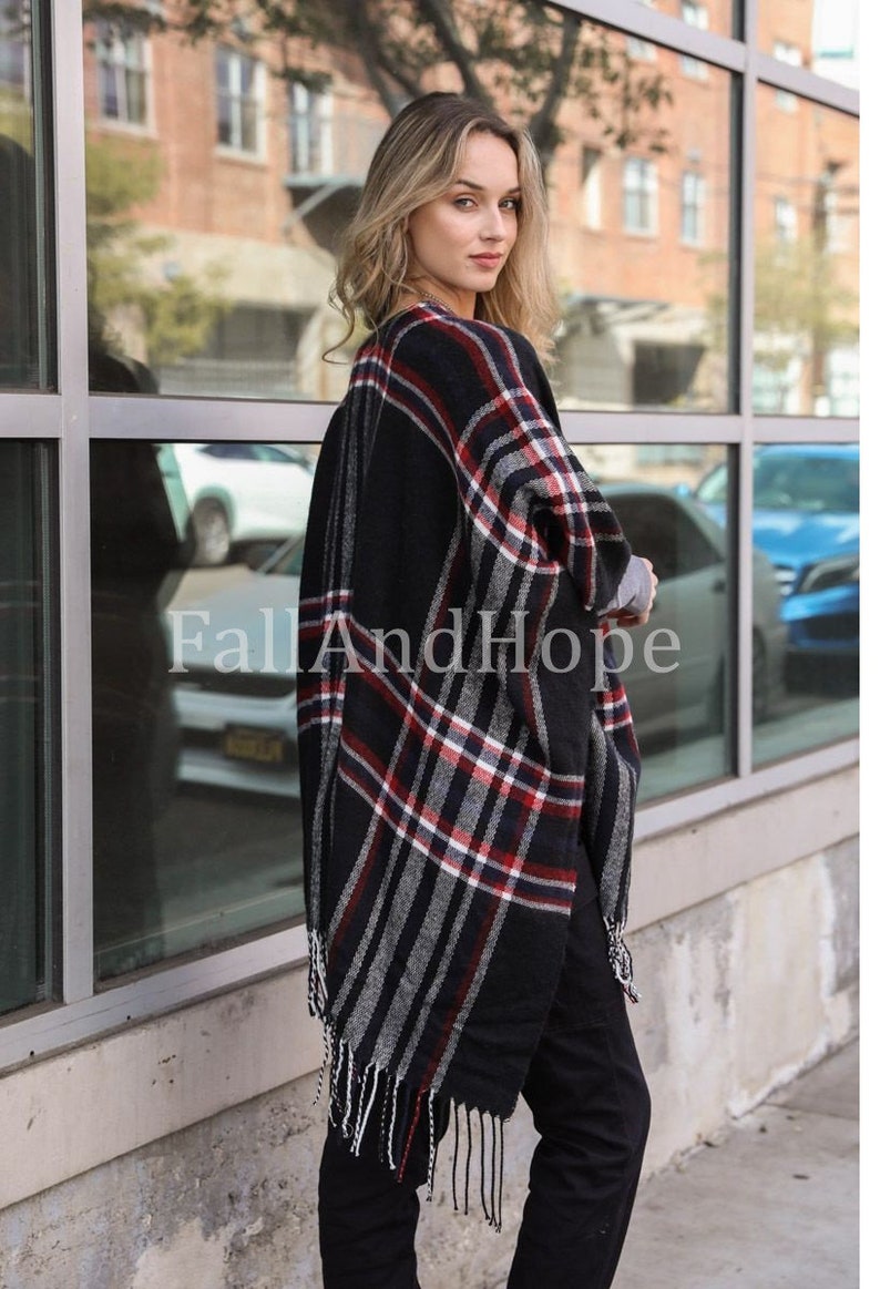 Black Plaid Poncho Woven Knit Buffalo Plaid Checkered Wrap - Etsy