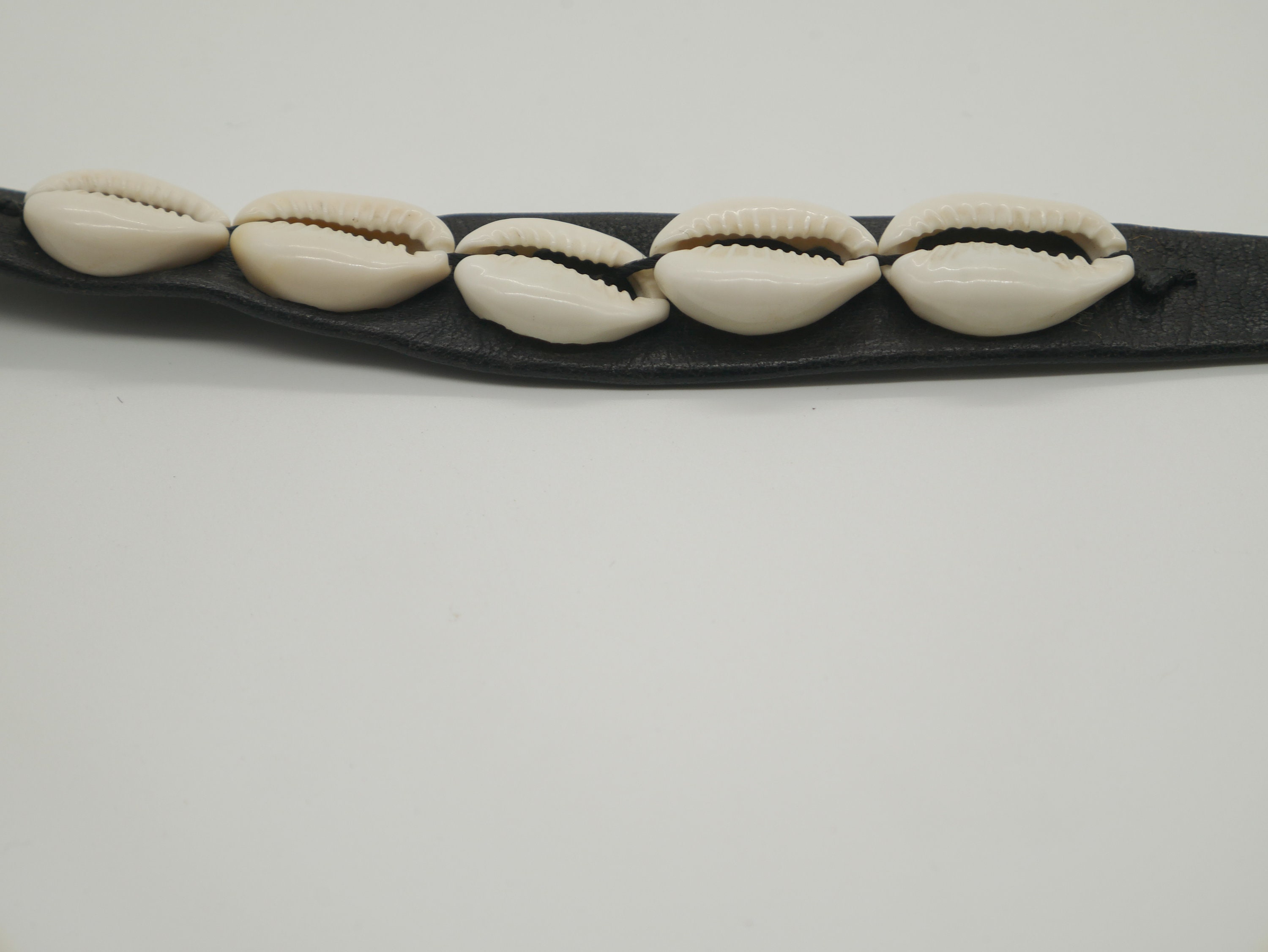 NUNYA African Handmade Black Leather Cowrie Shell Bracelet - Etsy