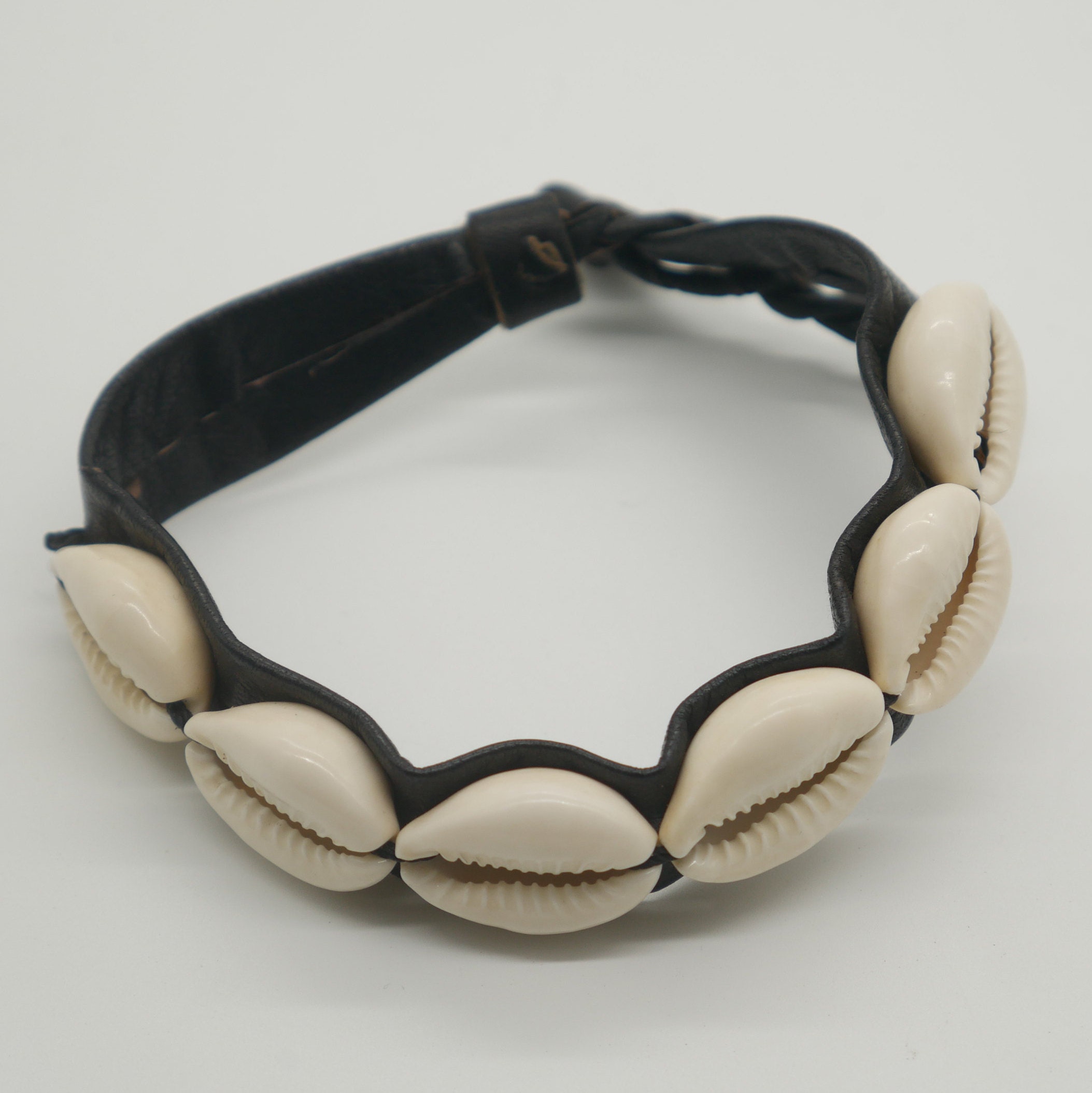 NUNYA African Handmade Black Leather Cowrie Shell Bracelet - Etsy