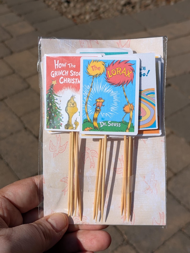 Classic Dr. Seuss Storybook Cupcake Toppers | Famous Children's Books ...