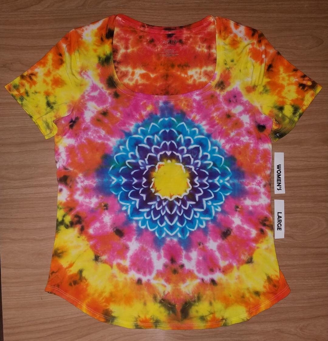 Lotus Tie Dye - Etsy