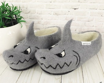 Animal slippers | Etsy