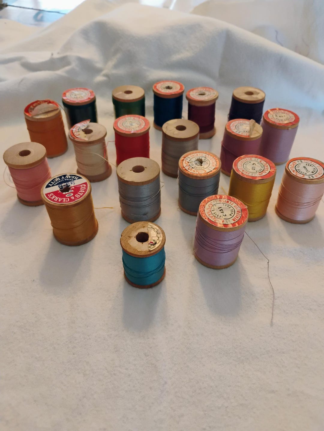 21 Vintage Small Wooden Spools of Thread - Conso and Coats & Clarks - Etsy
