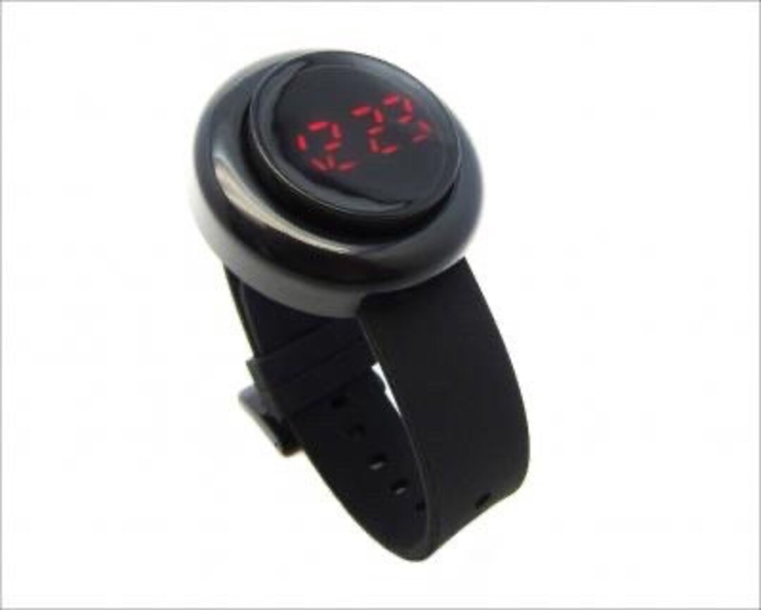 Arcade Game Button Watches, LED Retro Arcade Game Button Digital Unisex ...