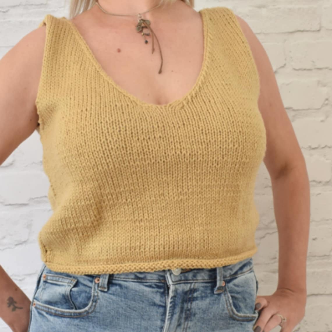 Knitting Pattern HIBISCUS V Neck Tank Top - Etsy