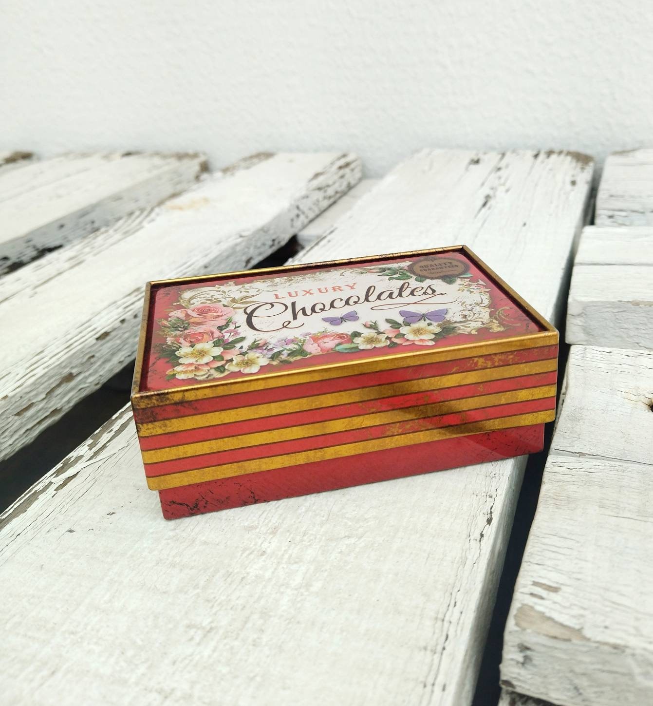 Retro Chocolate Tin Box, Memory Keepsake Box, Candy and Cookies Box for ...