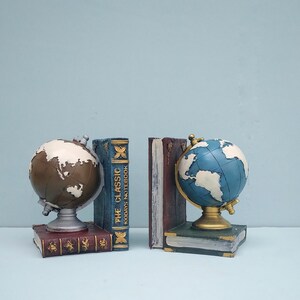 Globe Bookends, World Map Globe Book Support, Gift for Geography ...