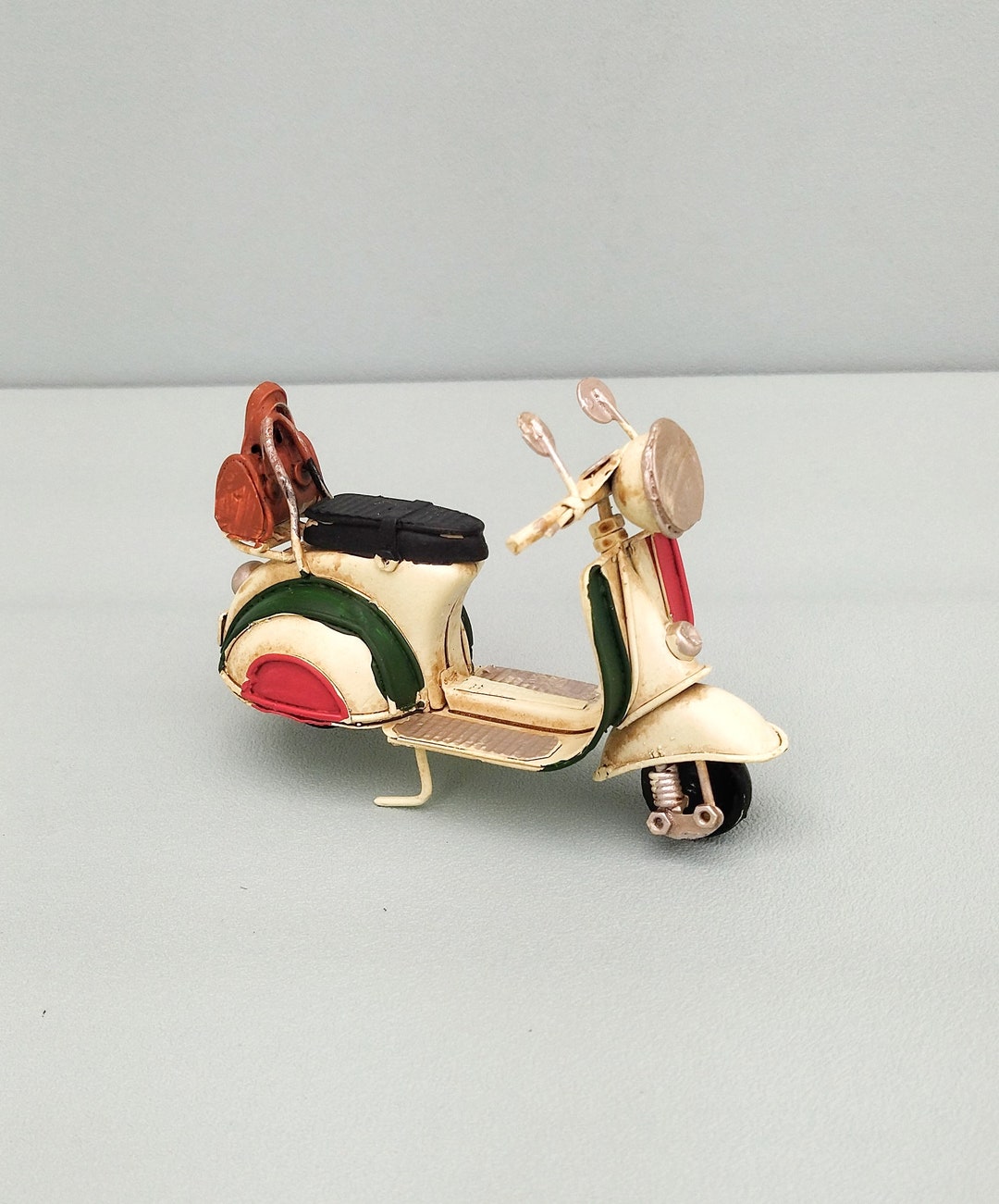 Kleiner Vespa Roller Retro Sammler Motorrad - Etsy.de