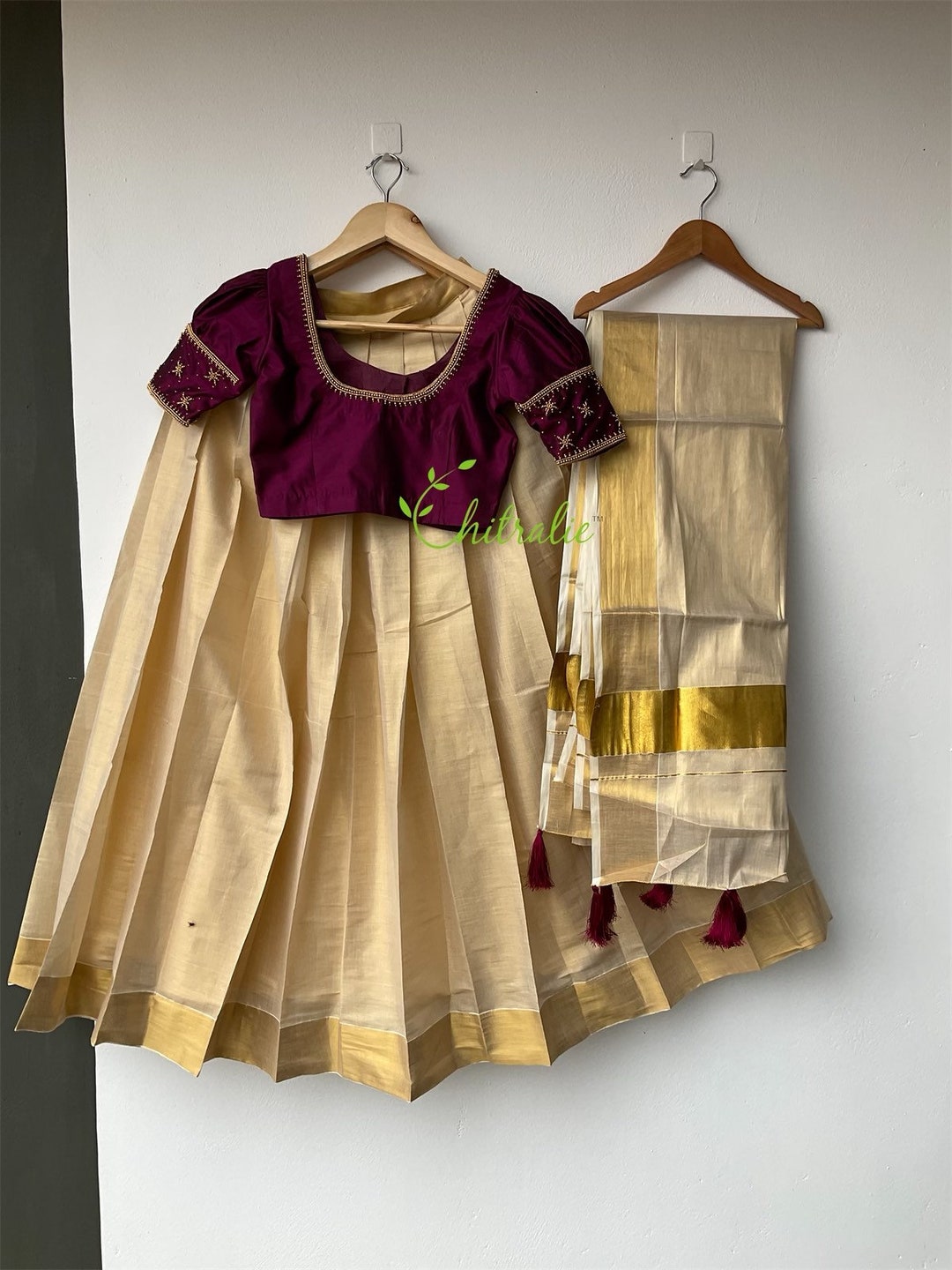 Kerala Gold Kasavu Dhavani With Puff Sleeve Blouse/ Onam Vishu Dress ...