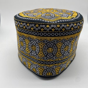Traditional Islamic Hat - Etsy