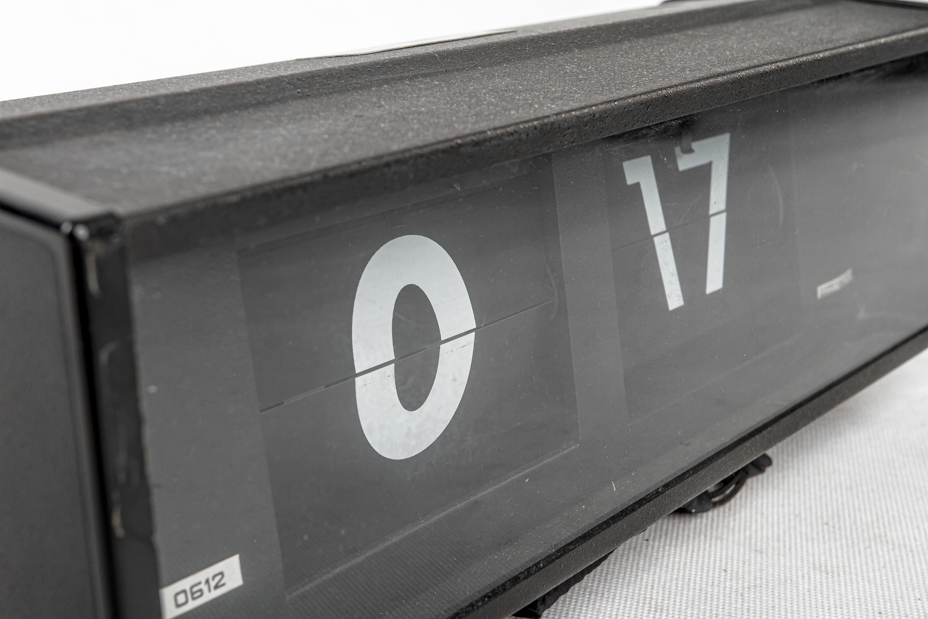Black Industrial Flip Clock - 1980s by Pragotron - Etsy