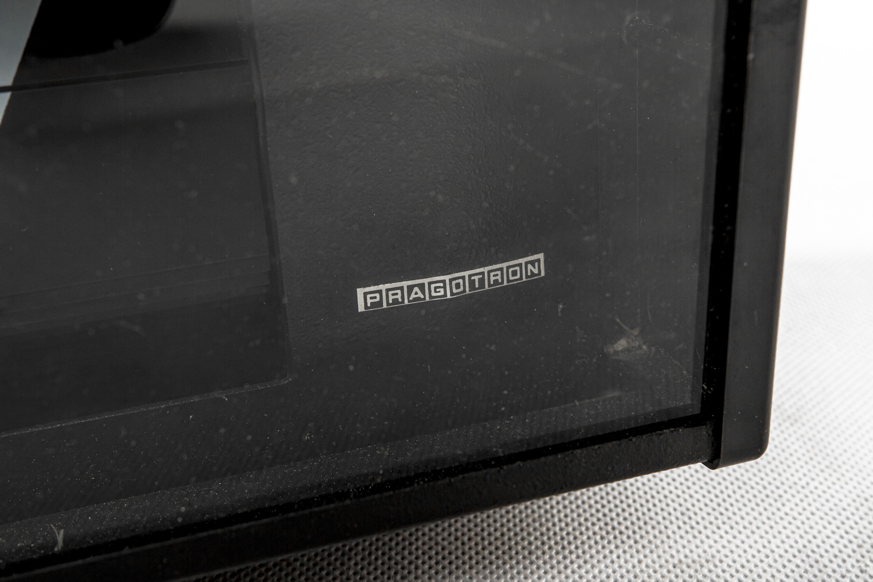 Black Industrial Flip Clock - 1980s by Pragotron - Etsy