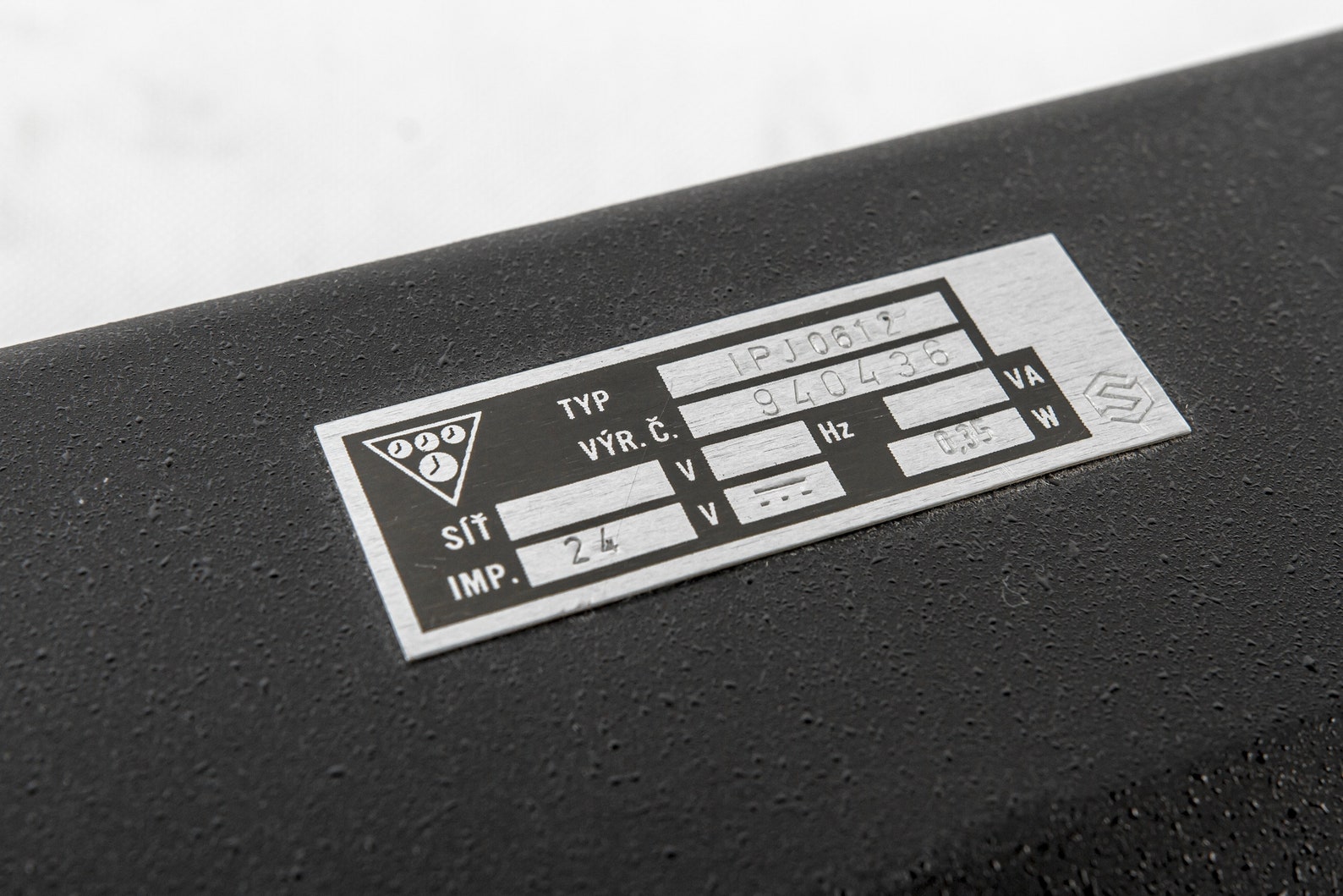 Black Industrial Flip Clock - 1980s by Pragotron - Etsy