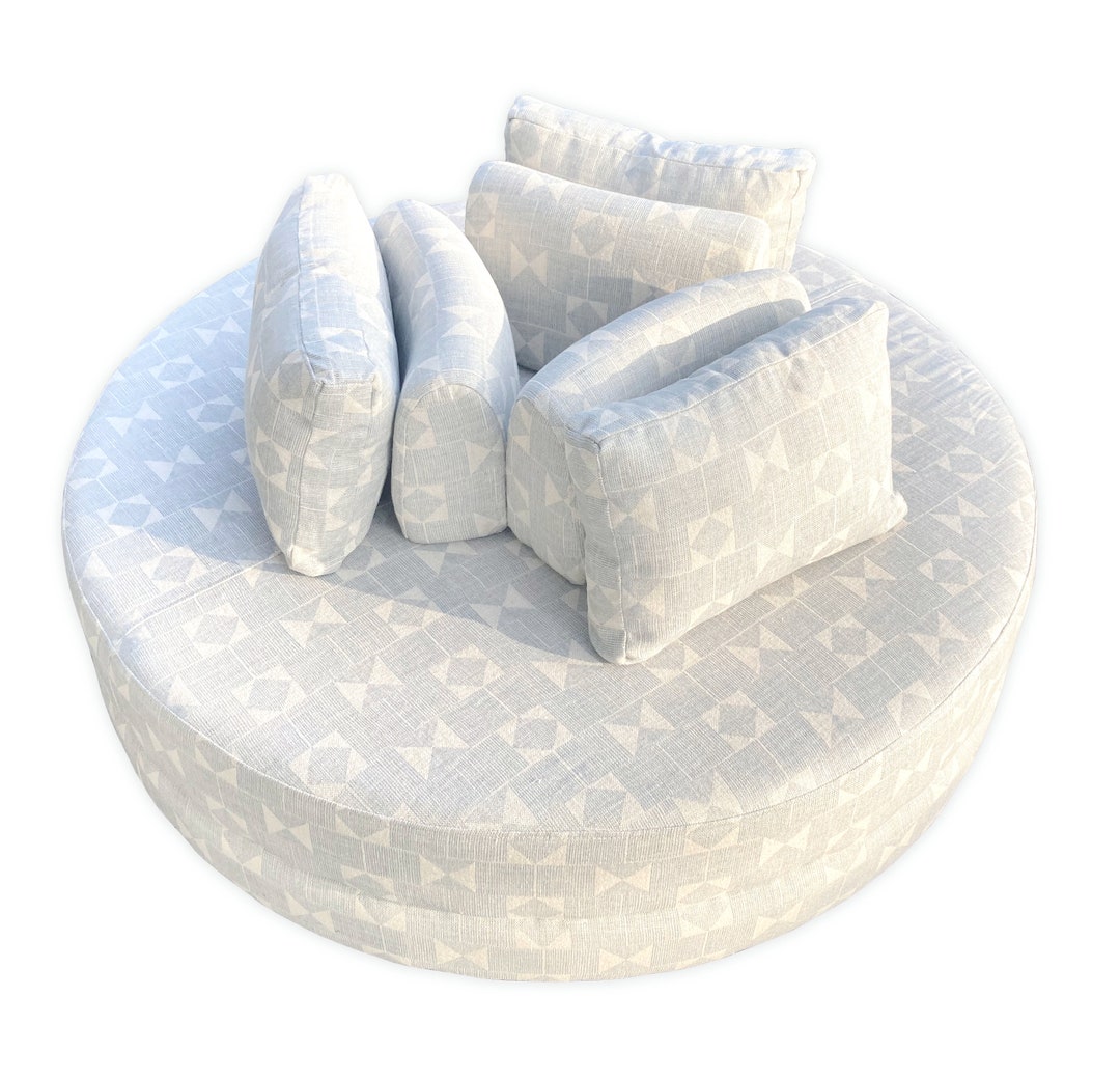 Circular Round Sofa Settee, Round Ottoman With Backrests, Conversation ...