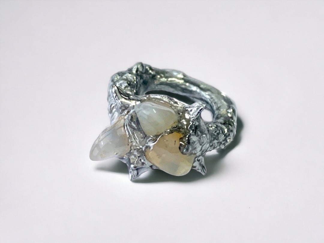 Liquid Melted Ring With a White Stones Epoxy Ring | Y2k Unique Grunge ...