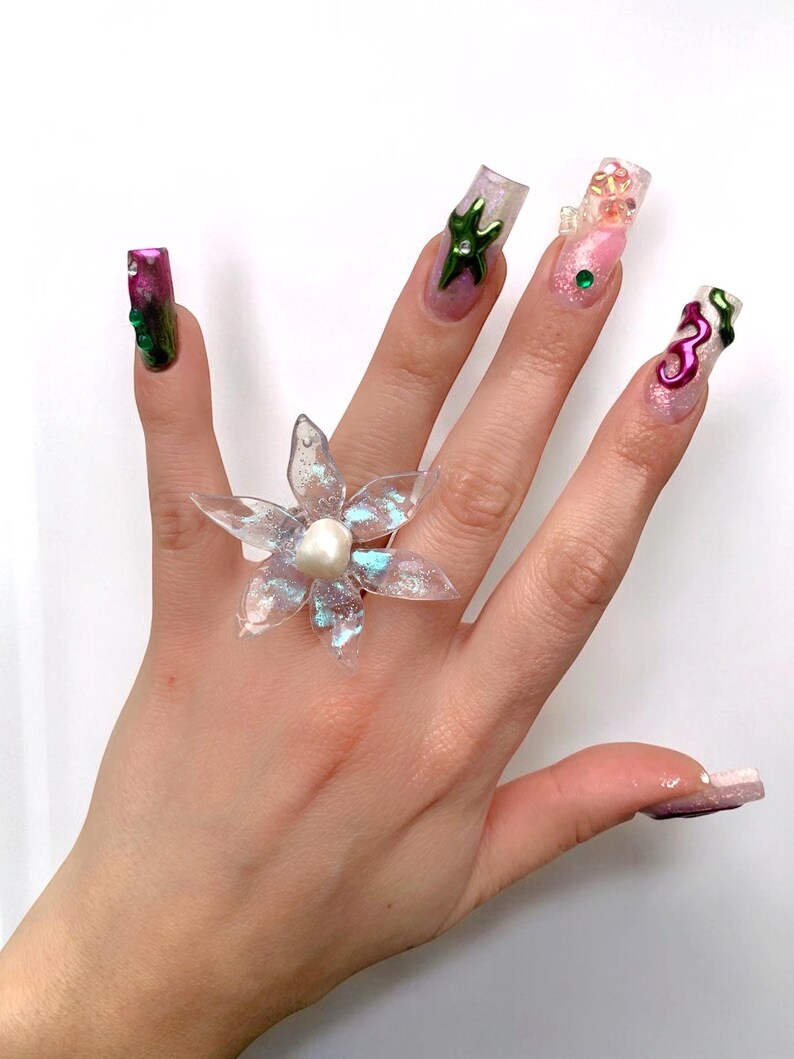 Transparent Lunar Flower Ring With Baroque Pearl | Small Floral Epoxy ...