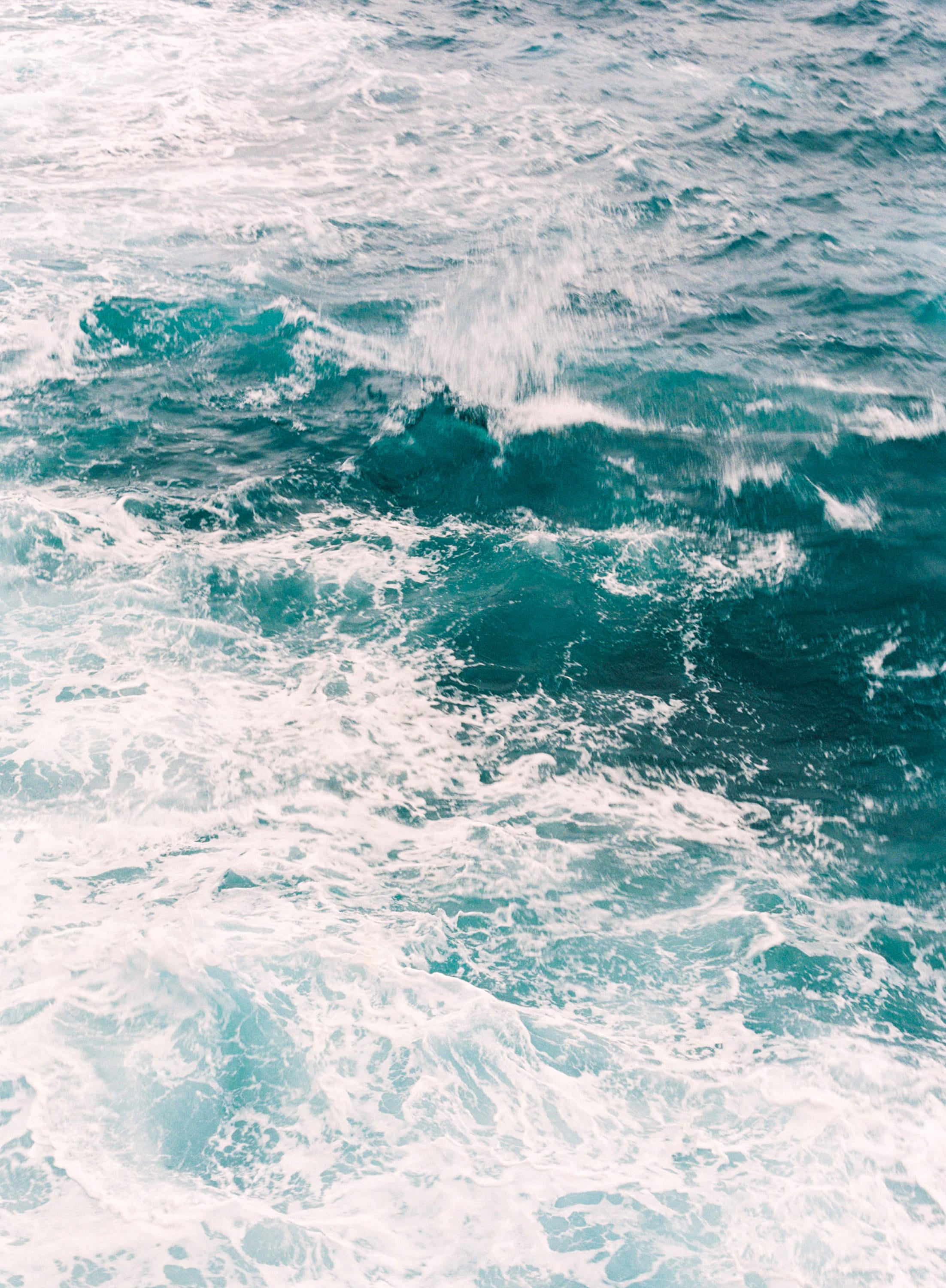 Vertical Travel Print of Ocean Waves at Venus Pools on the Road to Hana ...