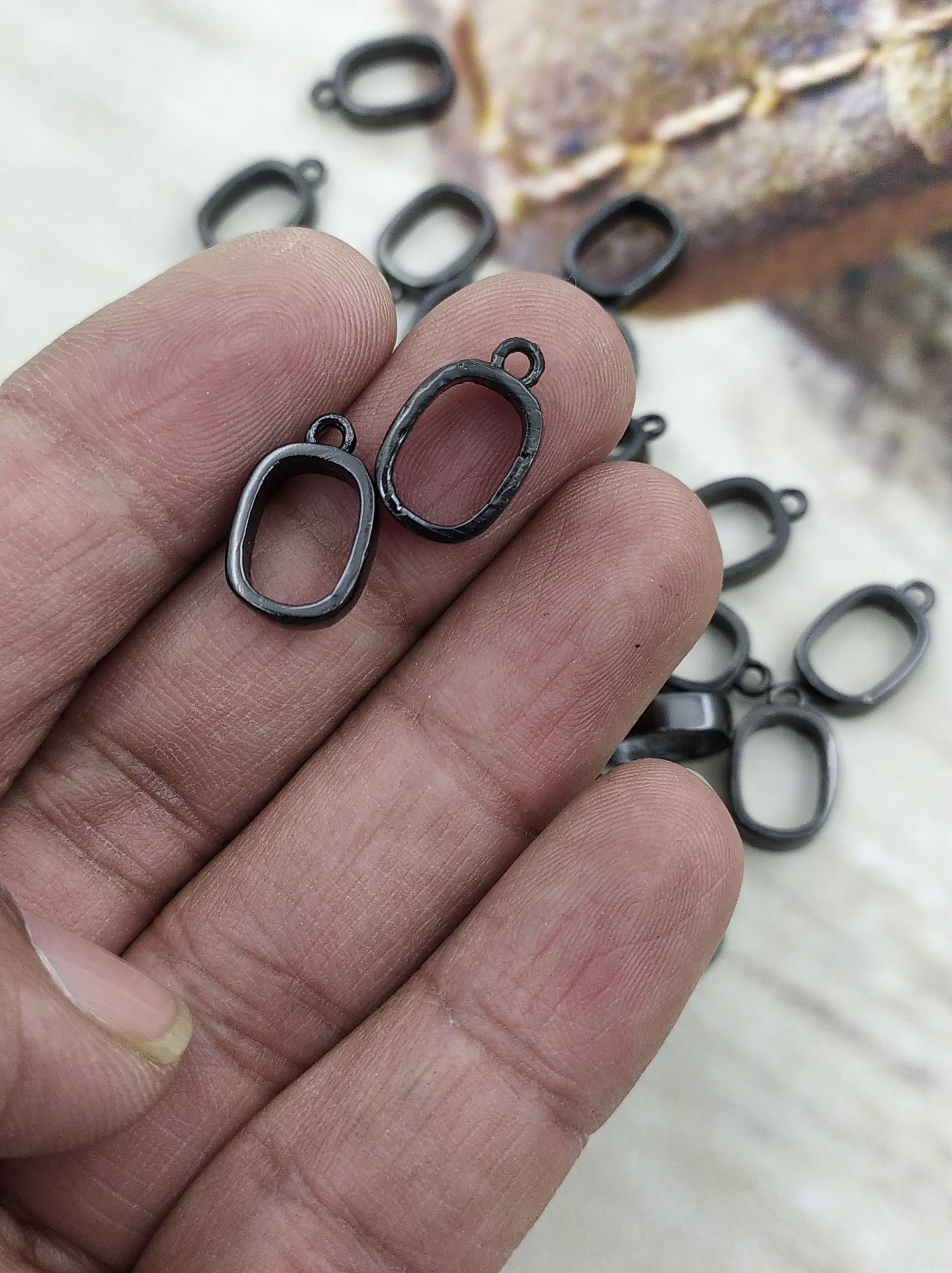 Capsule Shape Open Bezel Charms for Resin Jewelry Making – Hollow Frame ...