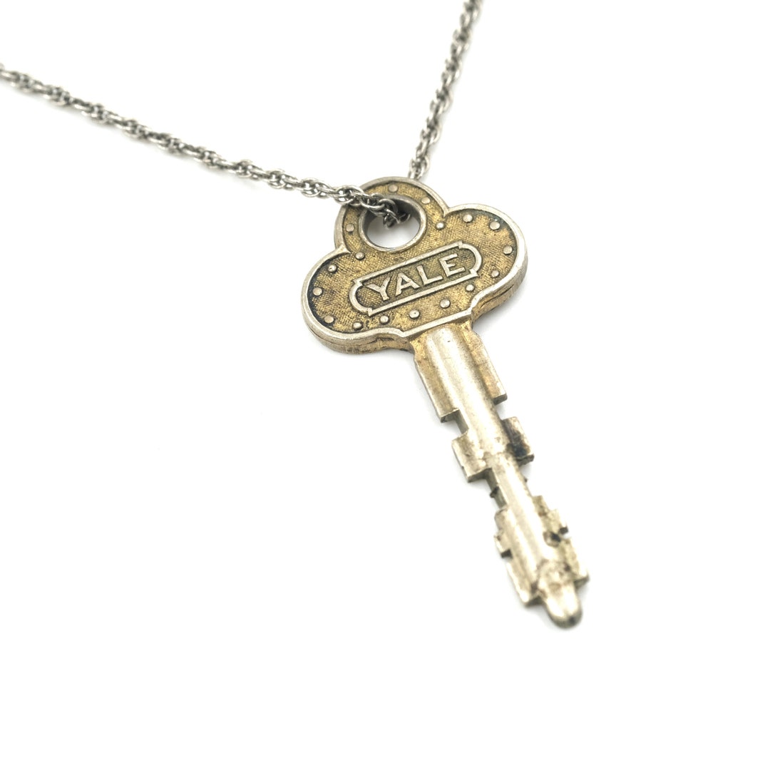 Vintage Yale Key on Silver Tone Chain 19" // Silver Tone Key Necklace ...
