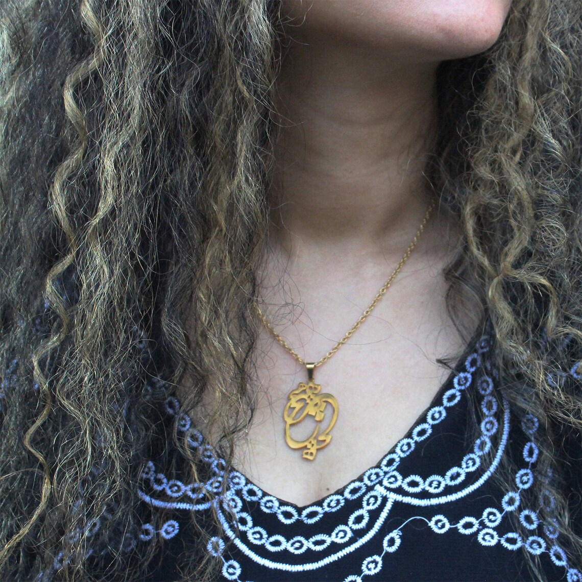 Iranian Persian Farsi Poem Hich Necklace | Etsy
