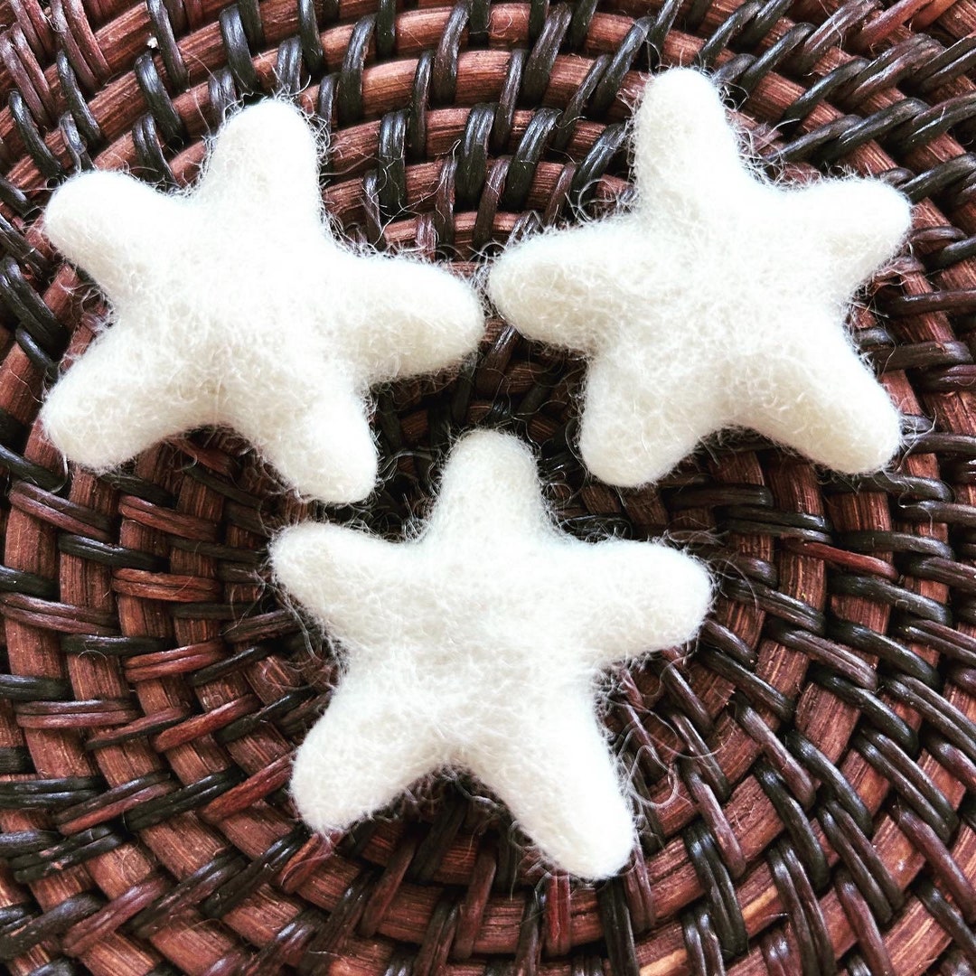 White Wool Felt 1 1/2 Inch Stars. - Etsy