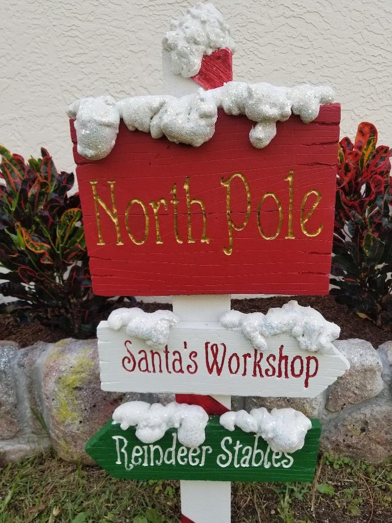 Handmade Christmas Sign: North Pole, Santa's Workshop Yard Decor - Etsy