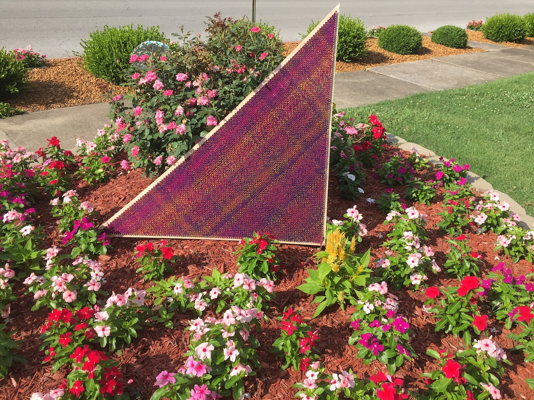 5 Ft FG Triangle Weaving Loom, Fine Gauge, Shawl Loom - Etsy