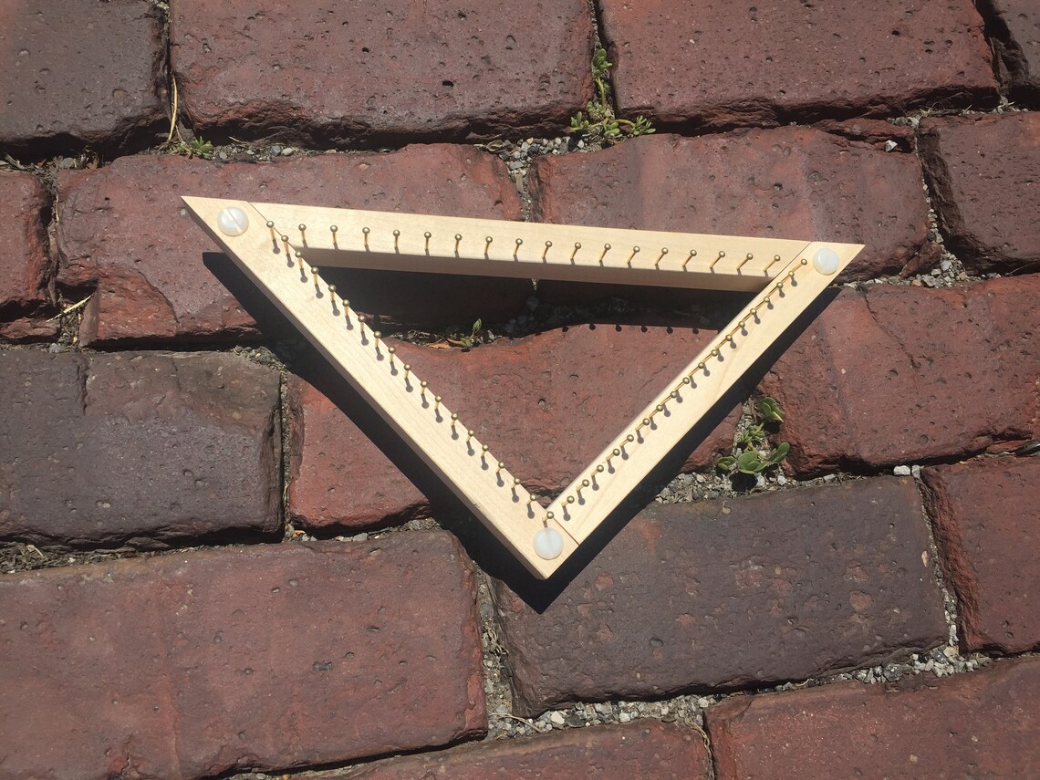 1 Ft RG Triangle Weaving Loom, Regular Gauge - Etsy