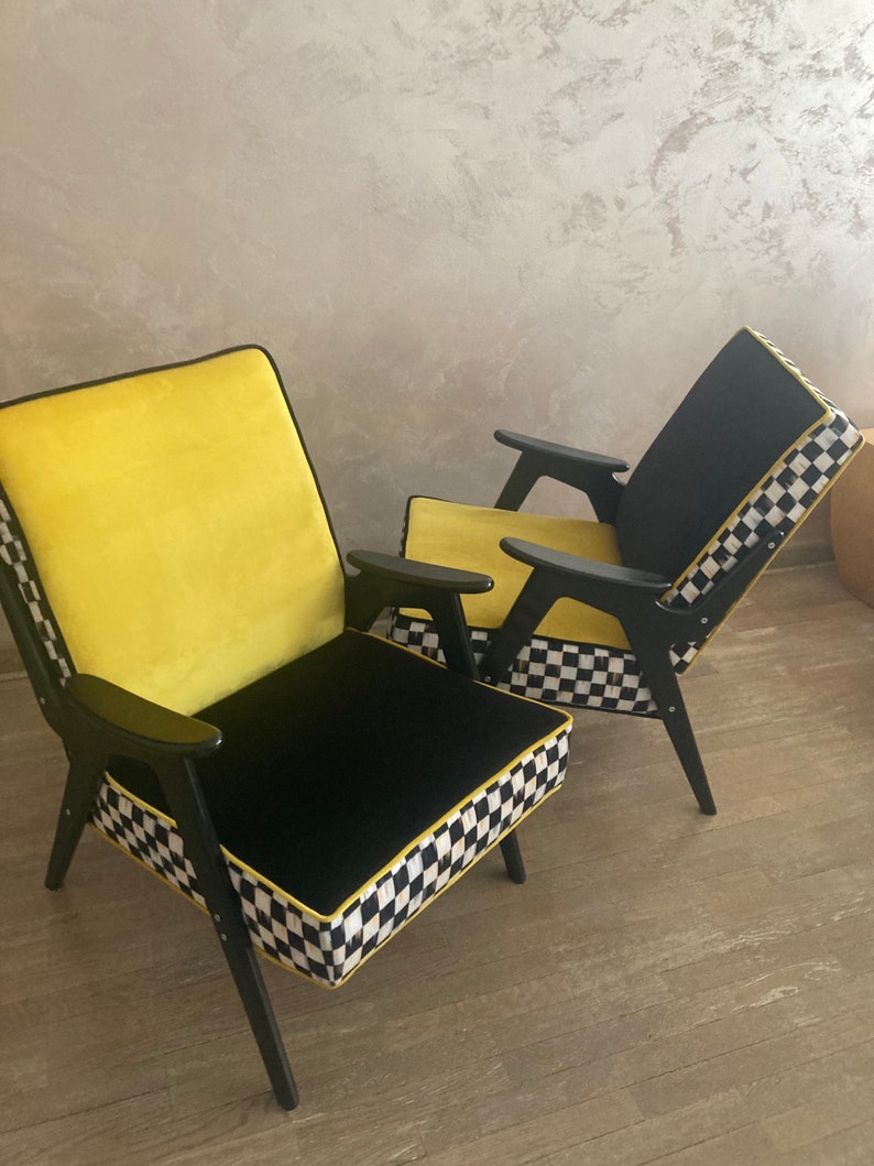 Pair of Mid Century Modern Chairs. Lounge Chairs.checkered Living Room ...