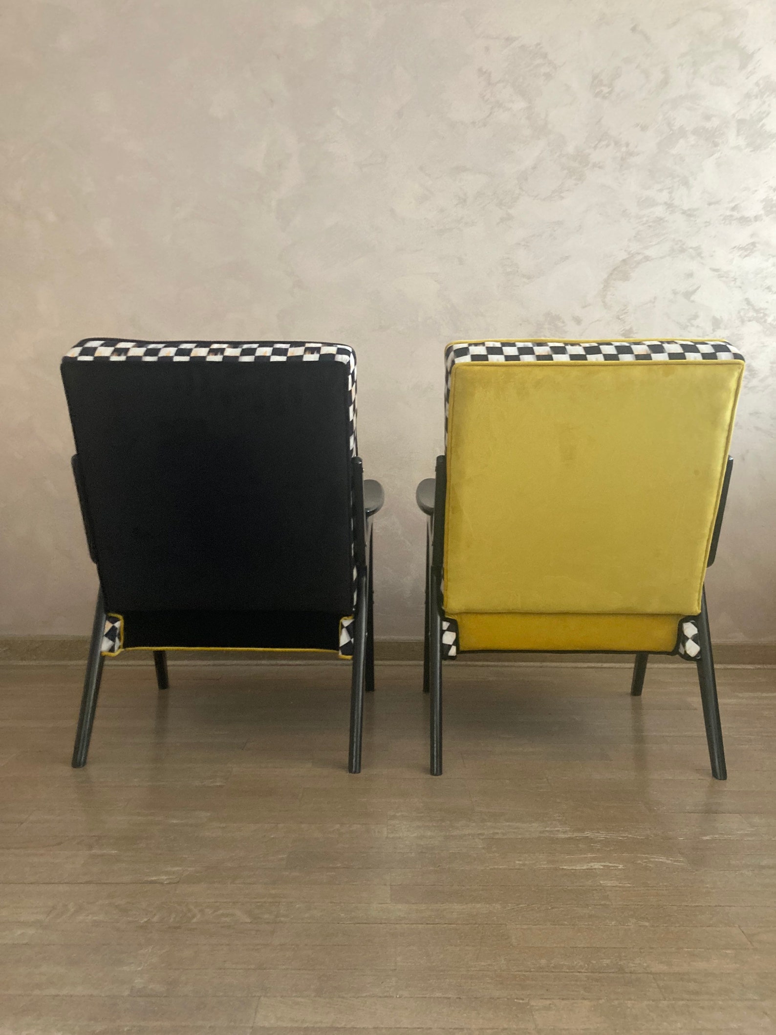 Pair of Mid Century Modern Chairs. Lounge Chairs.checkered Living Room ...