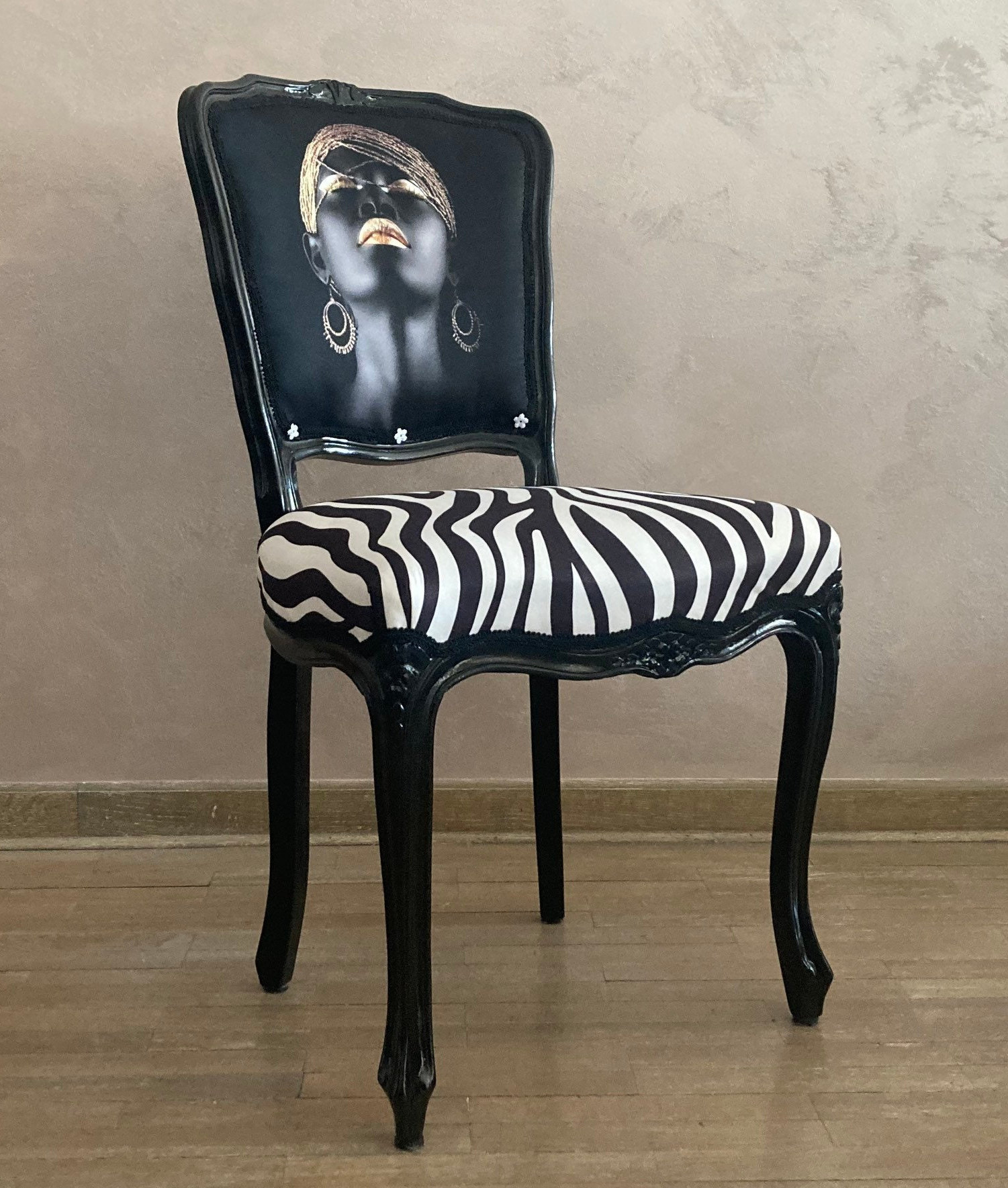 Vintage Black&white Accent Chair.french Side Chair.lady Face Chair - Etsy