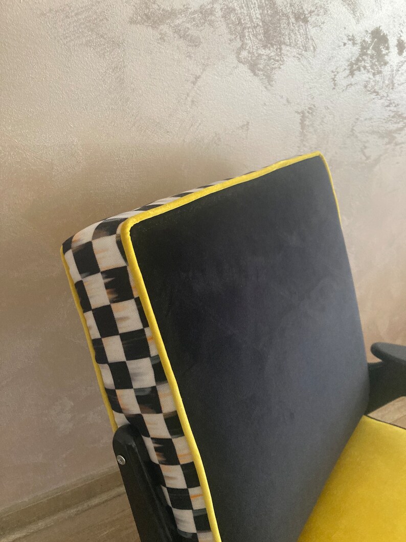 Pair of Mid Century Modern Chairs. Lounge Chairs.checkered Living Room ...