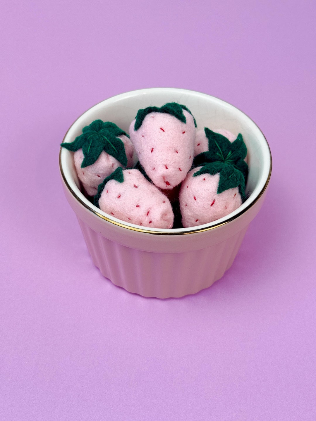 Felt Strawberries | Pretend Play Food | Montessori Felt Fruit ...