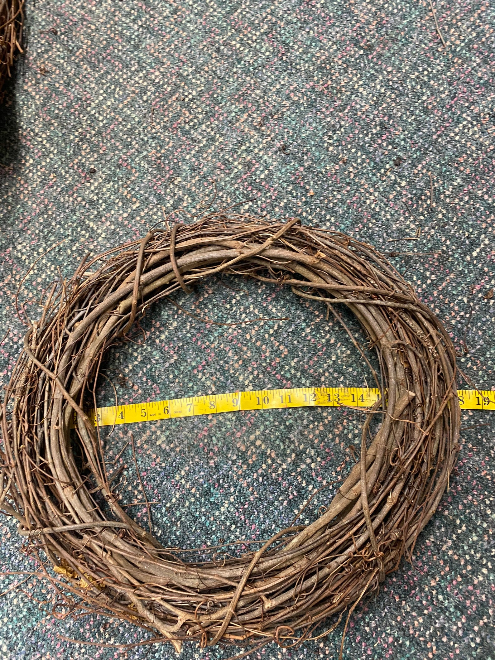 18" Round Grapevine Wreath - 18RVW - Etsy