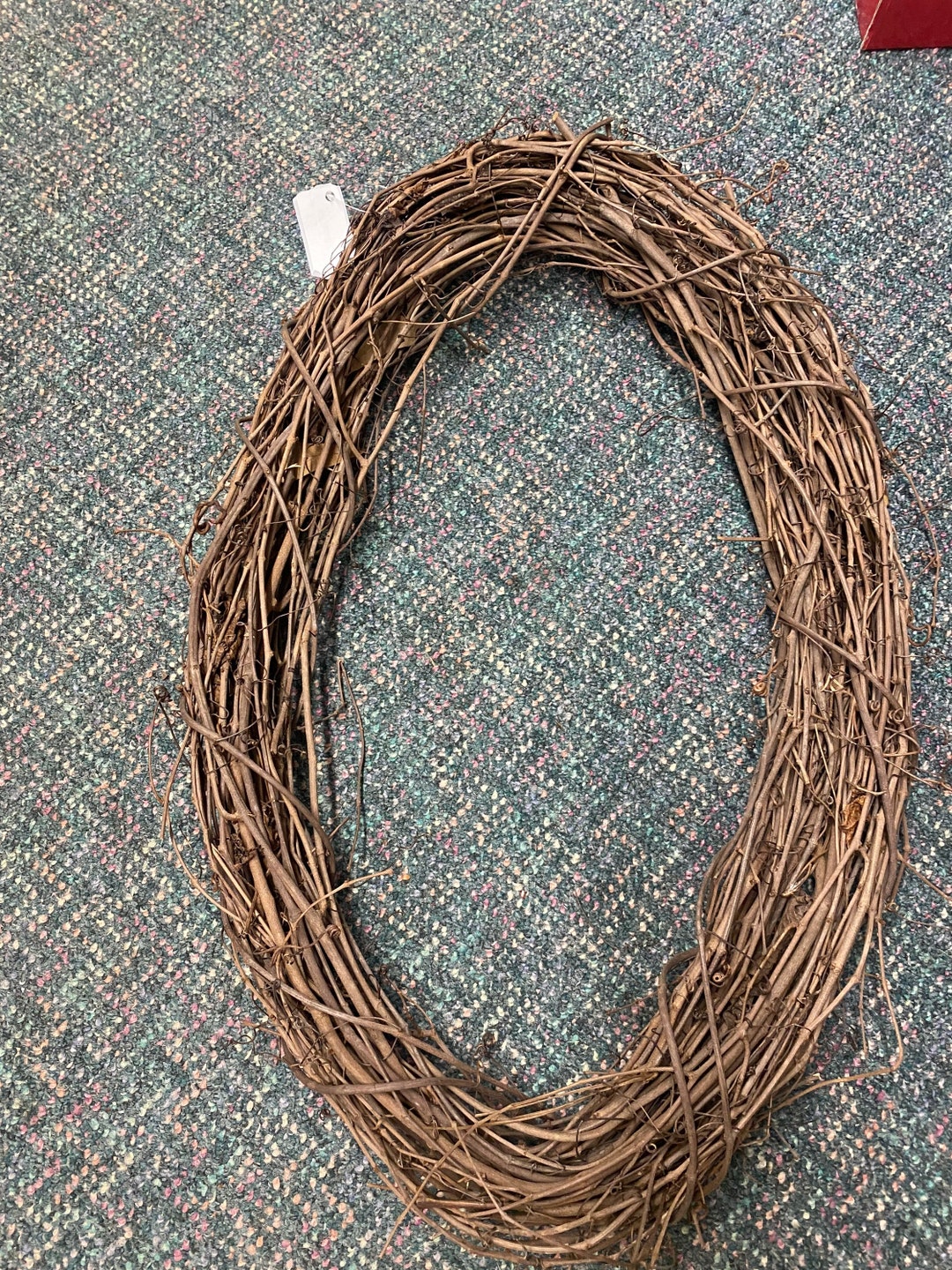 24” Oval Grapevine Wreath - 24OVW - Etsy