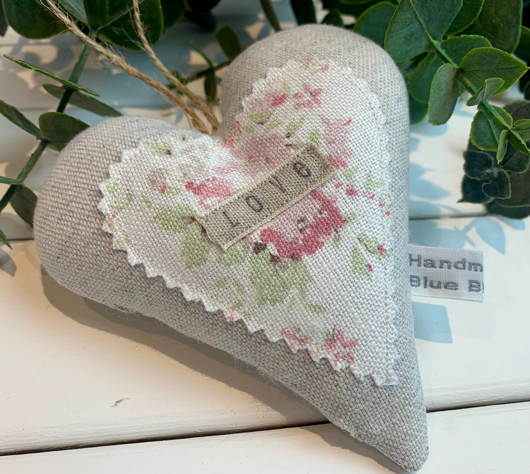 Linen Lavender Heart: Floral Appliqué Hanging Decoration - Etsy UK