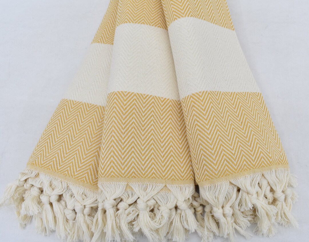 70x40 Serviette à chevrons moutarde, Serviette de plage Monogram ...