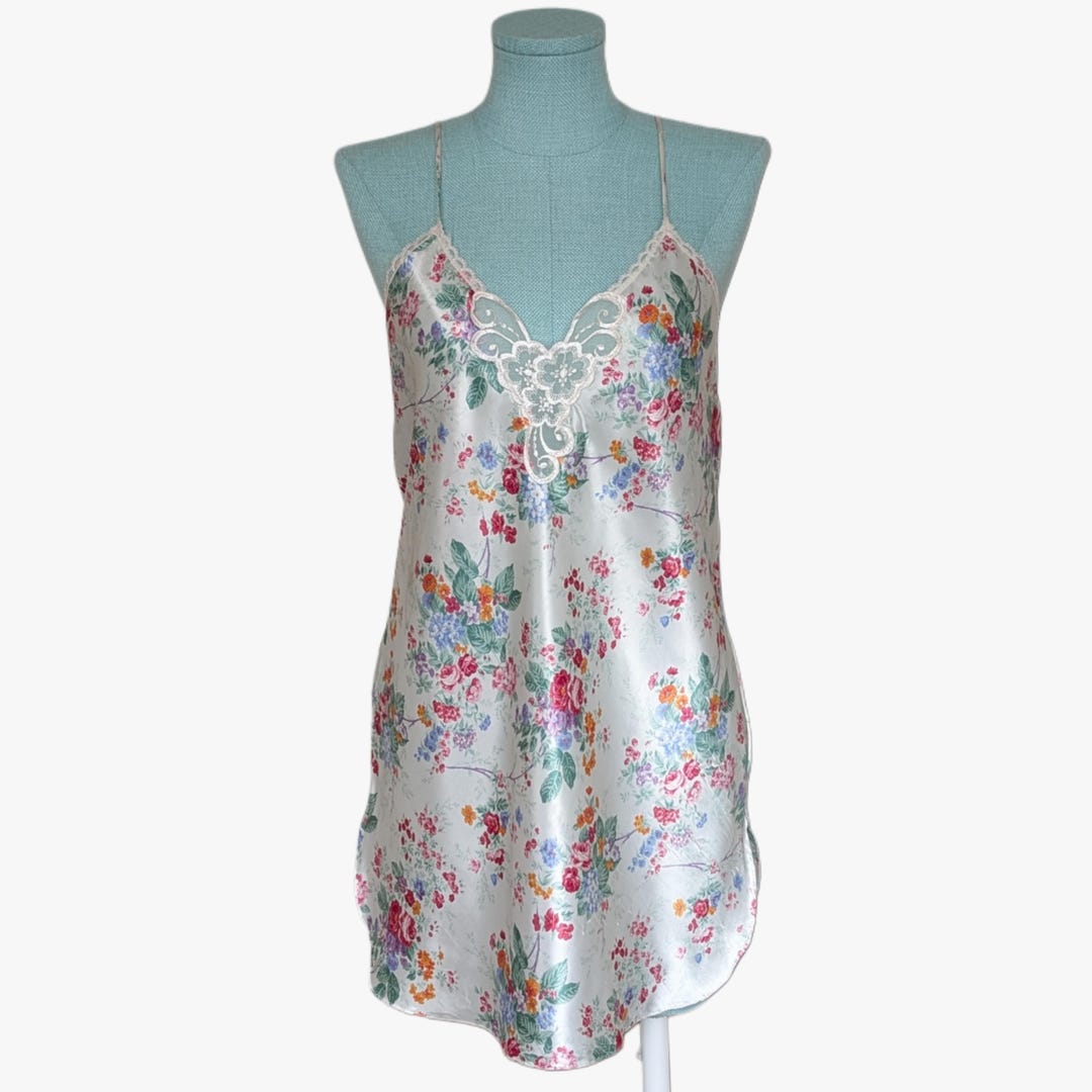 Vintage Floral Print Satin Chemise With Embroidered Lace Trim - Size UK ...