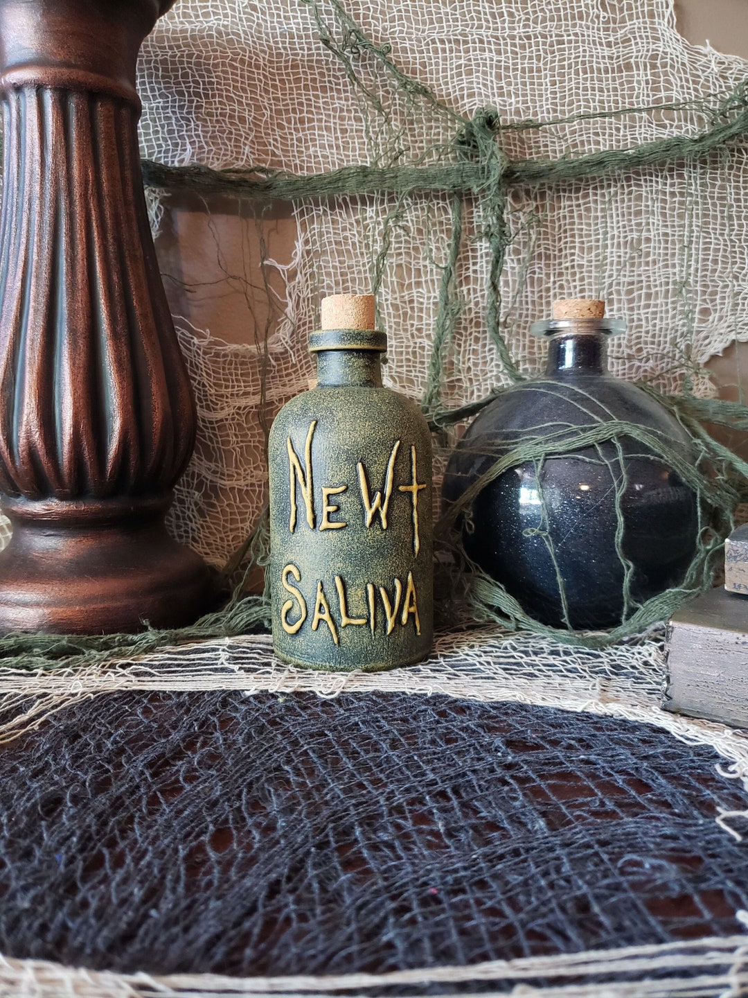 Newt Saliva Halloween Bottle Witch Decor Spells and Brews Potion Poison ...