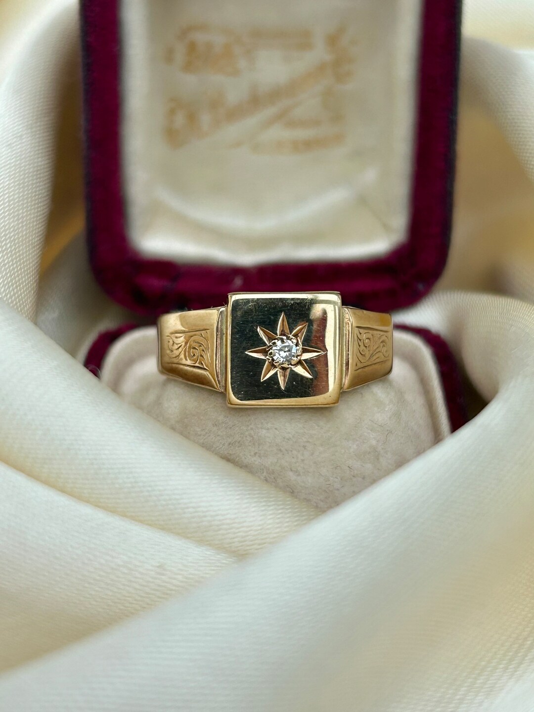Chunky 9ct Gold Signet Ring With Diamond Star - Etsy