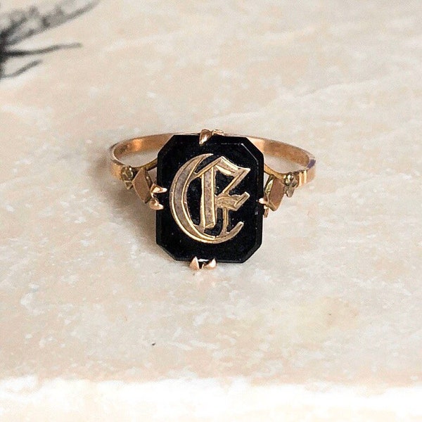 Antique Initial Signet Onyx Ring - Etsy